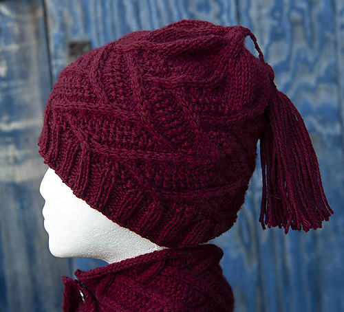 Ravelry: Willow River Hat pattern by Jaya