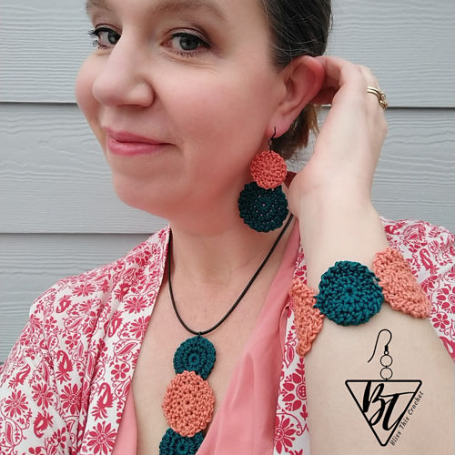 Ravelry: Morgana Earrings pattern by Amber Bliss Calderón