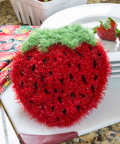 Ravelry: Strawberry Sparkle Scrubby pattern by Nancy Anderson