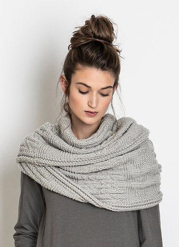 Ravelry: Holland Wrap pattern by Michael Vloedman