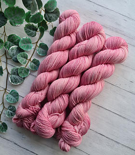 Ravelry: Blue Fern Yarns Boo 4 ply