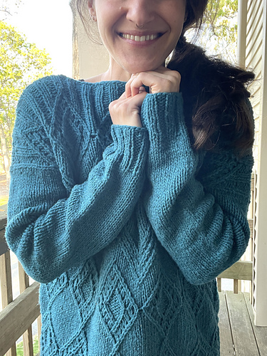 Ravelry: Diamond Folk Tunic pattern by Annie Lupton