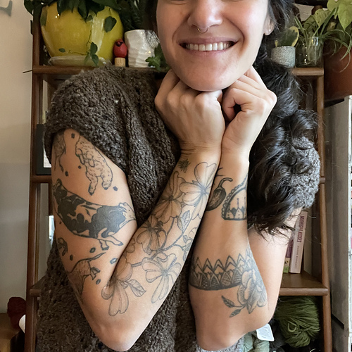 Ravelry: Tilly Tee pattern by Annie Lupton