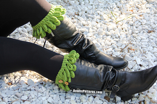 Ravelry: Knit-Look Braid Stitch Boot Toppers pattern by Bonita Patterns