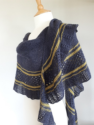 Ravelry: Dappled Light pattern by Boo Knits