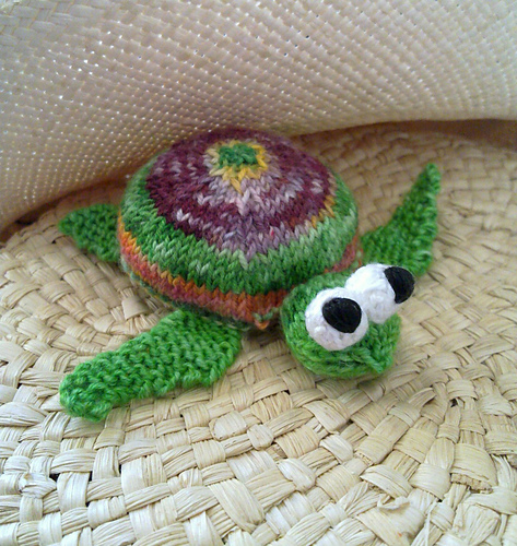 Ravelry: Duuuude the Sea Turtle pattern by cheezombie