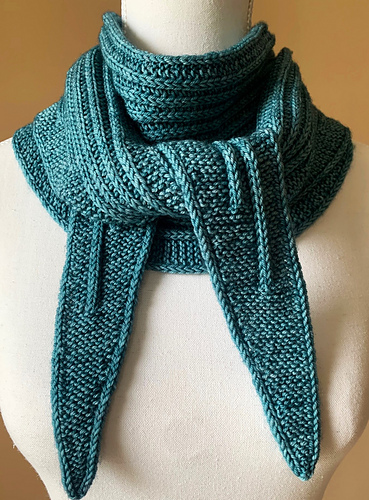 Ravelry: Dunluce Shawl pattern by Brenda Brayfield