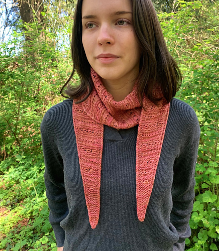 Ravelry: Rostrevor Shawl pattern by Brenda Brayfield