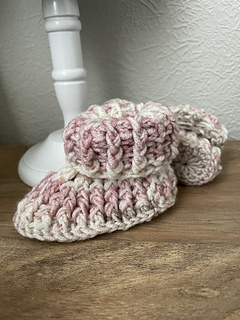 Ravelry: Bridget Booties pattern by Tara Coates