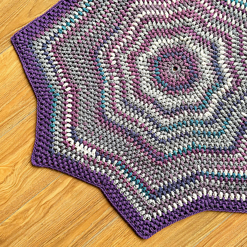 Ravelry: Puffy Star Blanket pattern by Cherry Greenslade