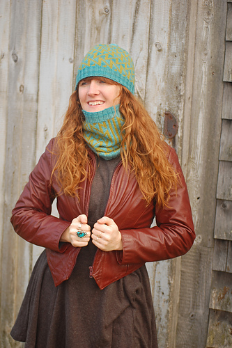 Ravelry: Verso Hat & Cowl pattern by Bristol Ivy