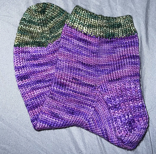 Ravelry: Ty's Perfect Vanilla Sock pattern by Tyasia Burgess