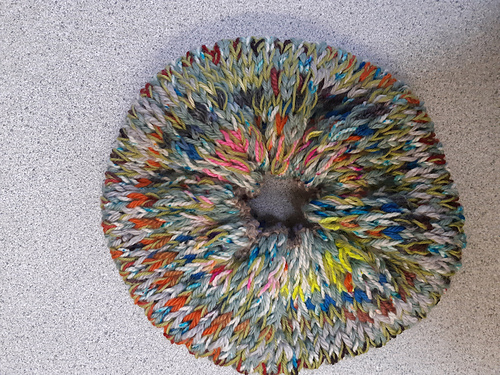 Ravelry: Scrappy Scrunchy pattern by Megan