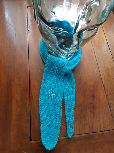 Ravelry: My Trendy Little Scarf pattern by Isabelle Duchatelle