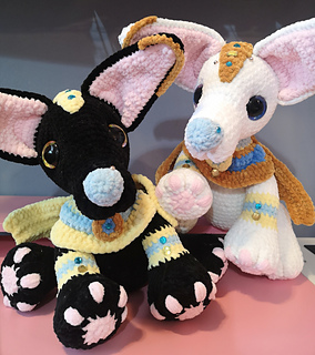 Ravelry: Anubis pup pattern by Bunnies and Beasts