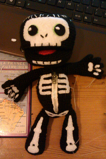 Ravelry: Bunnysfriend's skeleton sackboy