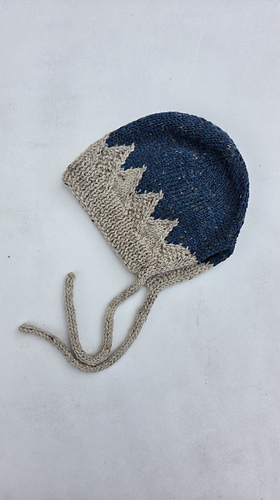 Ravelry: The Snowy Mountains Bonnet pattern by BurraKnits