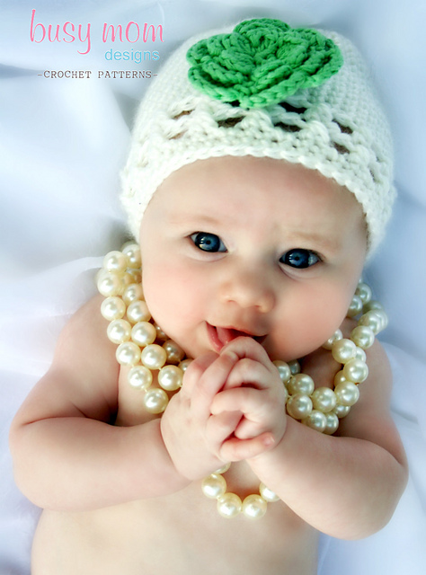 Ravelry: Gracefully Vintage pattern by Busy Mom Designs