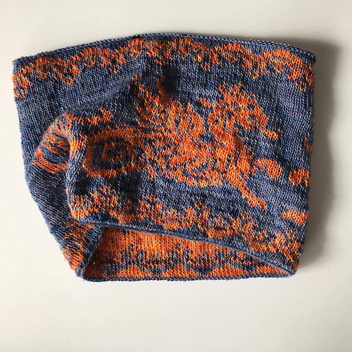 Ravelry: Dragon Cowl pattern by Meret Buetzberger