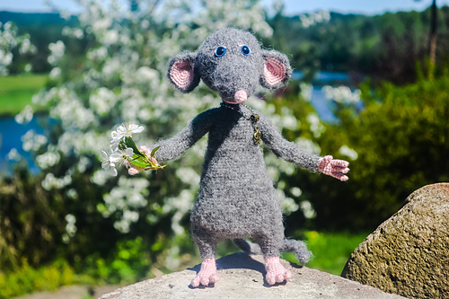 Ravelry: Macaroni the rat aninal toy pattern by Olga Kudrjavceva