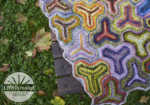 Ravelry: Tripod Wrap pattern by CAROcreated design