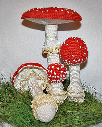 Ravelry: Mushroom - Toadstool (Fly Agaric) pattern by CAROcreated design
