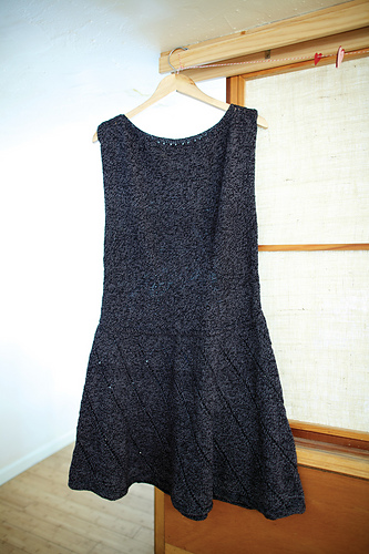 Ravelry: Hourglass Dress pattern by Stephanie Steinhaus