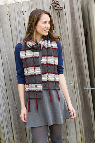 Ravelry: Adelaide Plaid Scarf pattern by Susan Mills Knits