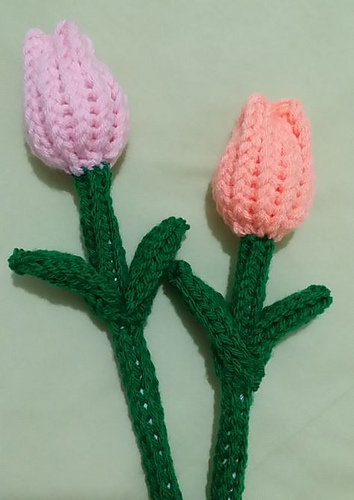 Ravelry: Loom Knit Tulip Flower pattern by CHRISTIE FOO