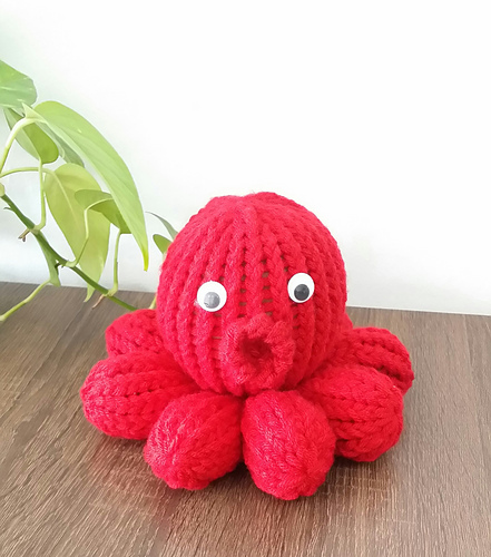 Ravelry: Loom Knit Octopus pattern by CHRISTIE FOO
