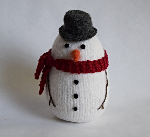Ravelry: Snowmen Wobblers pattern by Cindy Pilon
