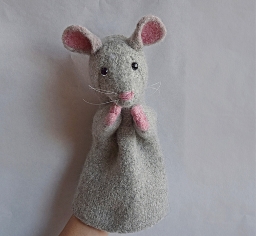 Ravelry: Mouse Puppet pattern by Cindy Pilon