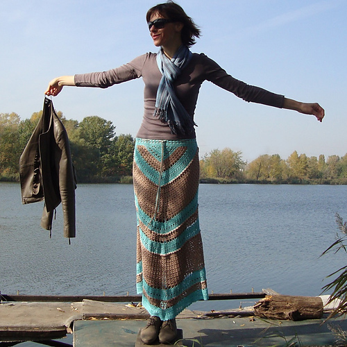 Ravelry: Triangle and diagonal skirt pattern by conceptcreative.store