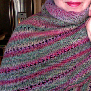 Ravelry: CSBC's Painted Desert Shawl 1 (874Y/4N)