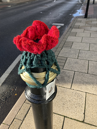 Ravelry: Poppy Bollard Topper pattern by Carol Davidson