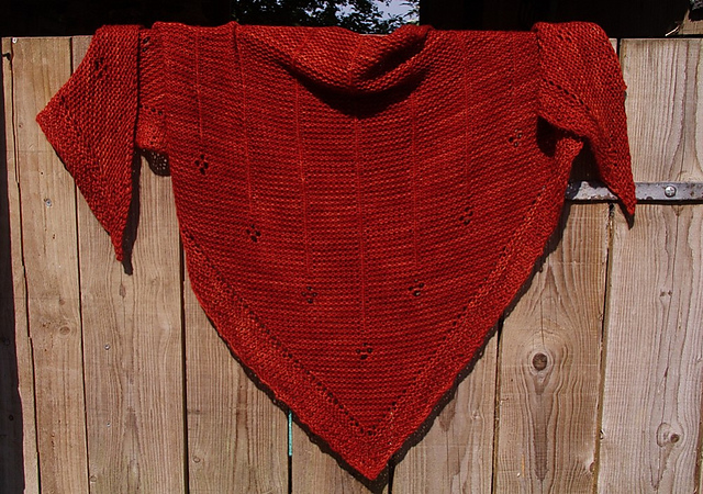 Ravelry: Perseids Shawl pattern by Caerthan Wrack