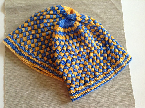 Ravelry: Checkerwork Hat pattern by Vexy