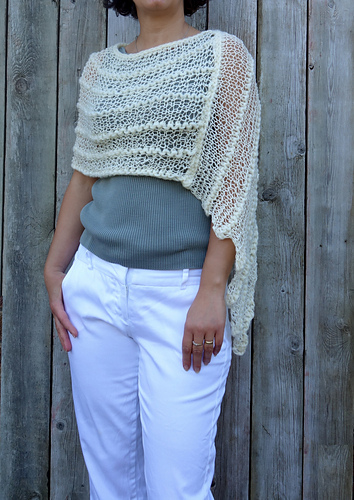 Ravelry: Thick and Thin Poncho pattern by Camelia Mit