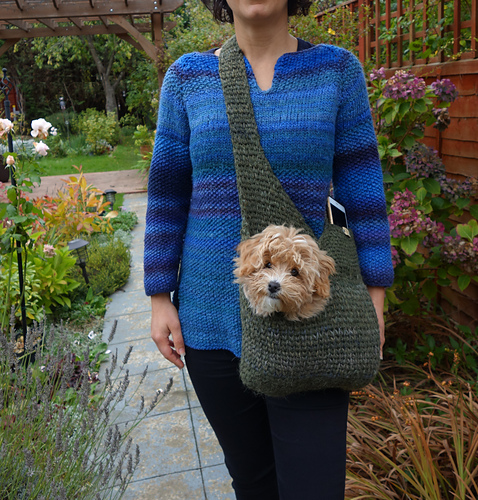 Ravelry: Dog Carrier Bag pattern by Camelia Mit