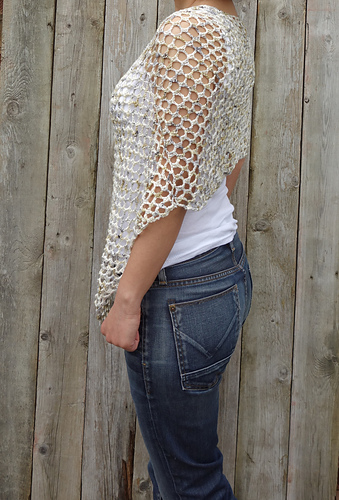 Ravelry: Mermaid Poncho pattern by Camelia Mit