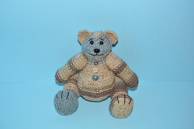 Ravelry: Benji Buttons Bear pattern by Candice Le Grange