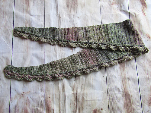 Ravelry: Spring Scallops Scarf pattern by Canoe Mtn Designs