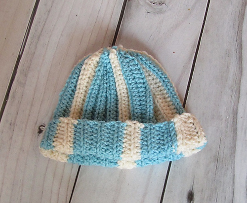Ravelry: Willy Nilly Striped Toque pattern by Canoe Mtn Designs