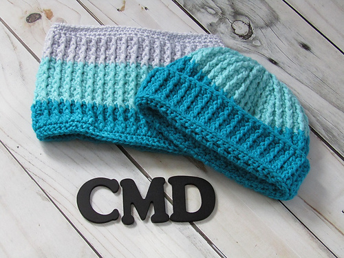 Ravelry: Textured Color Block Beanie pattern by Canoe Mtn Designs
