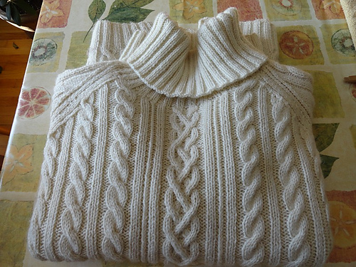Ravelry: Aran Raglan pattern by Patons