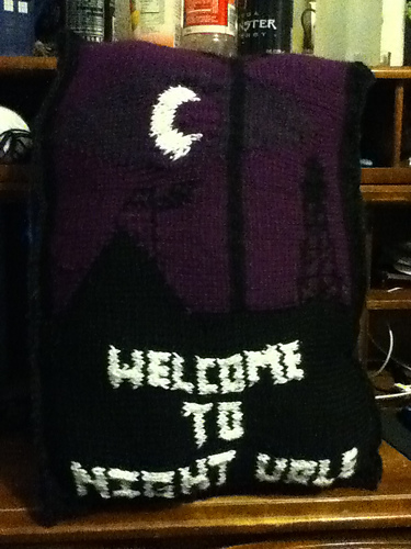 Ravelry: Welcome To Night Vale (Pillow & Scarf Charts) pattern by Becky JC