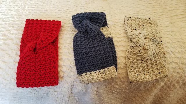 Ravelry: Twist Headband Grit Stitch pattern by Claudetta Crochet