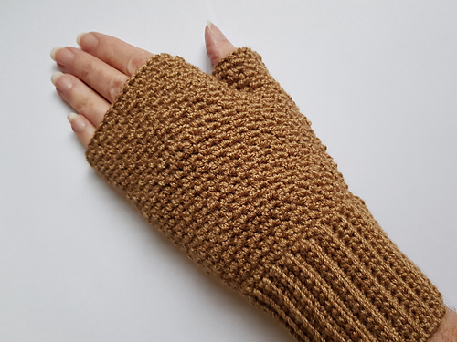 Ravelry: Textured Fingerless Gloves pattern by Carol A Scott