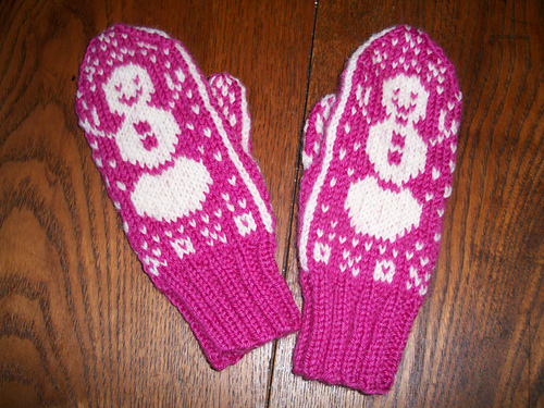 Ravelry: Snowman Mittens pattern by Snowy Woods Knits