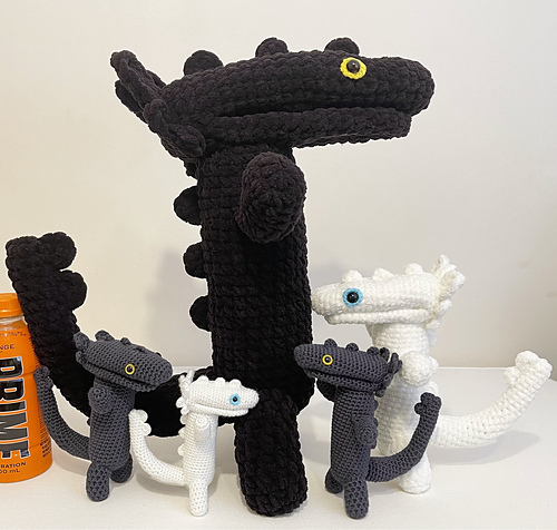 Ravelry: Dancing Toothless Meme pattern by Carolyn Zaki